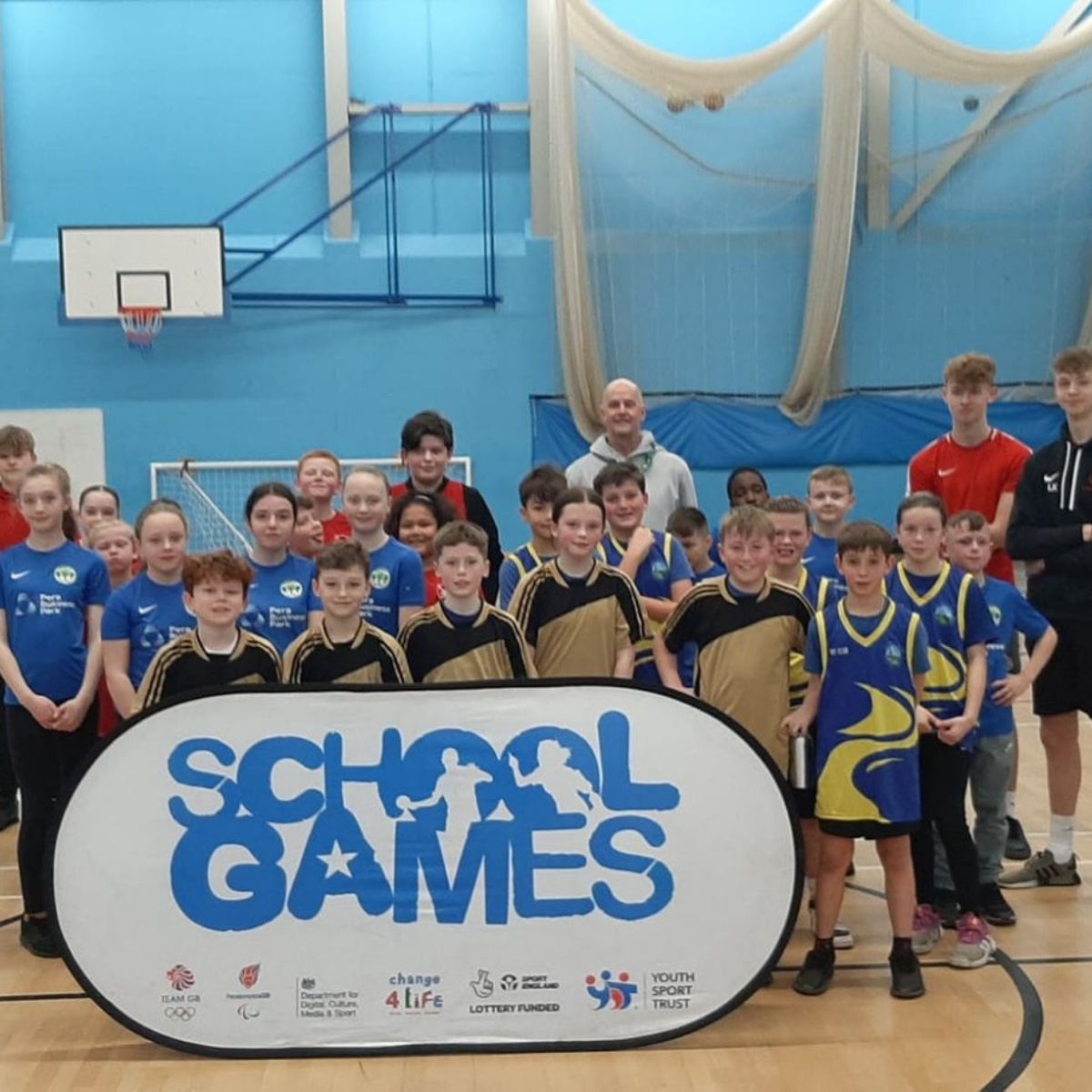 Mowbray Education Trust - Brownlow Pupils Triumph at Basketball Finals!